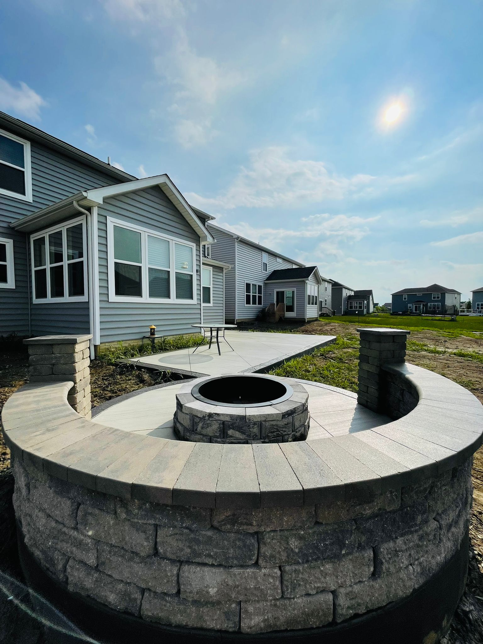 Fire Pit & Seating Walls - Royal Concrete, OH